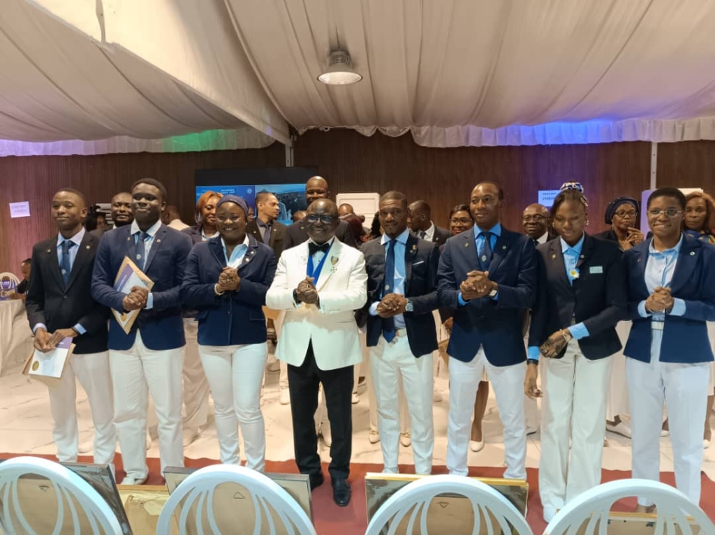 LIONS CLUBS INTERNATIONAL : CÉRÉMONIE D’INTRONISATION : 27 NOUVEAUX ...
